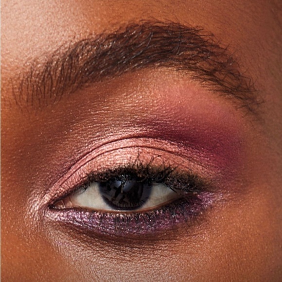 Avon | Makeup | Hp Fmg Eyeshadow Quad Glimmer Avon Original 9 Colors To ...